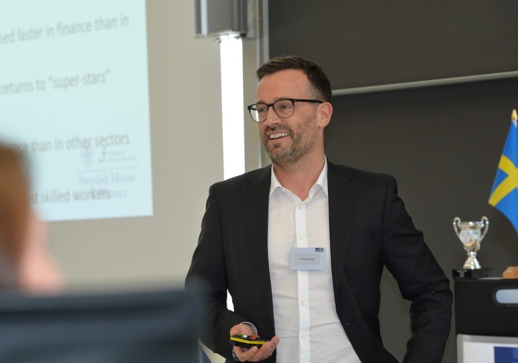 Daniel Metzger, Erasmus University Rotterdam, The Sustainability Wage ...